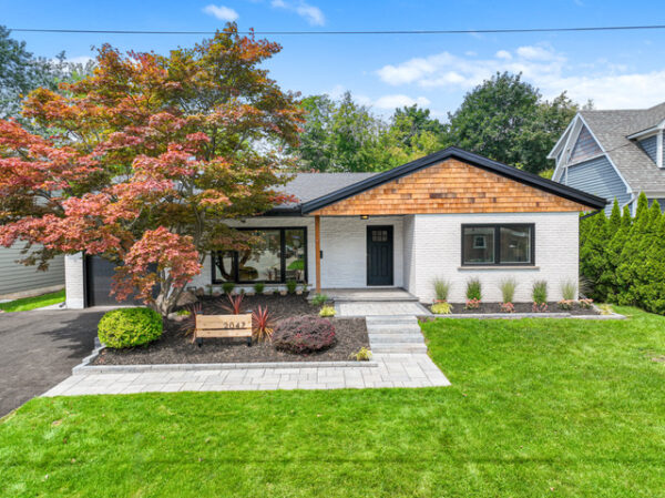 Burlington Luxury Homes for Sale | Luxury Real Estate